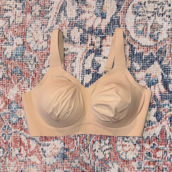 Evelyn & Bobbie | Intimates & Sleepwear | Evelyn Bobbie The Beyond Bra ...